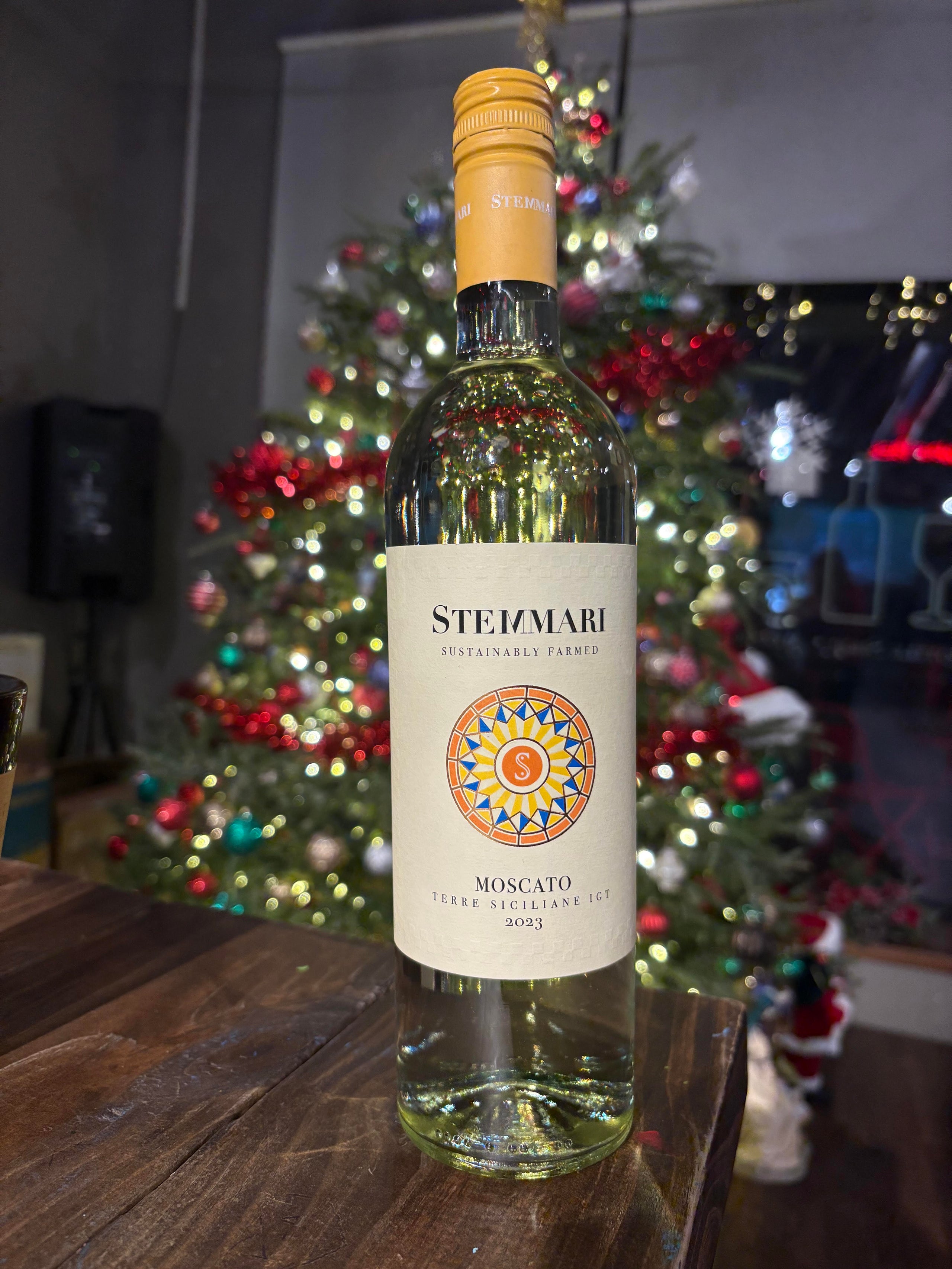 Stemmari Moscato 750ml Italy | Red Line Beer & Wine